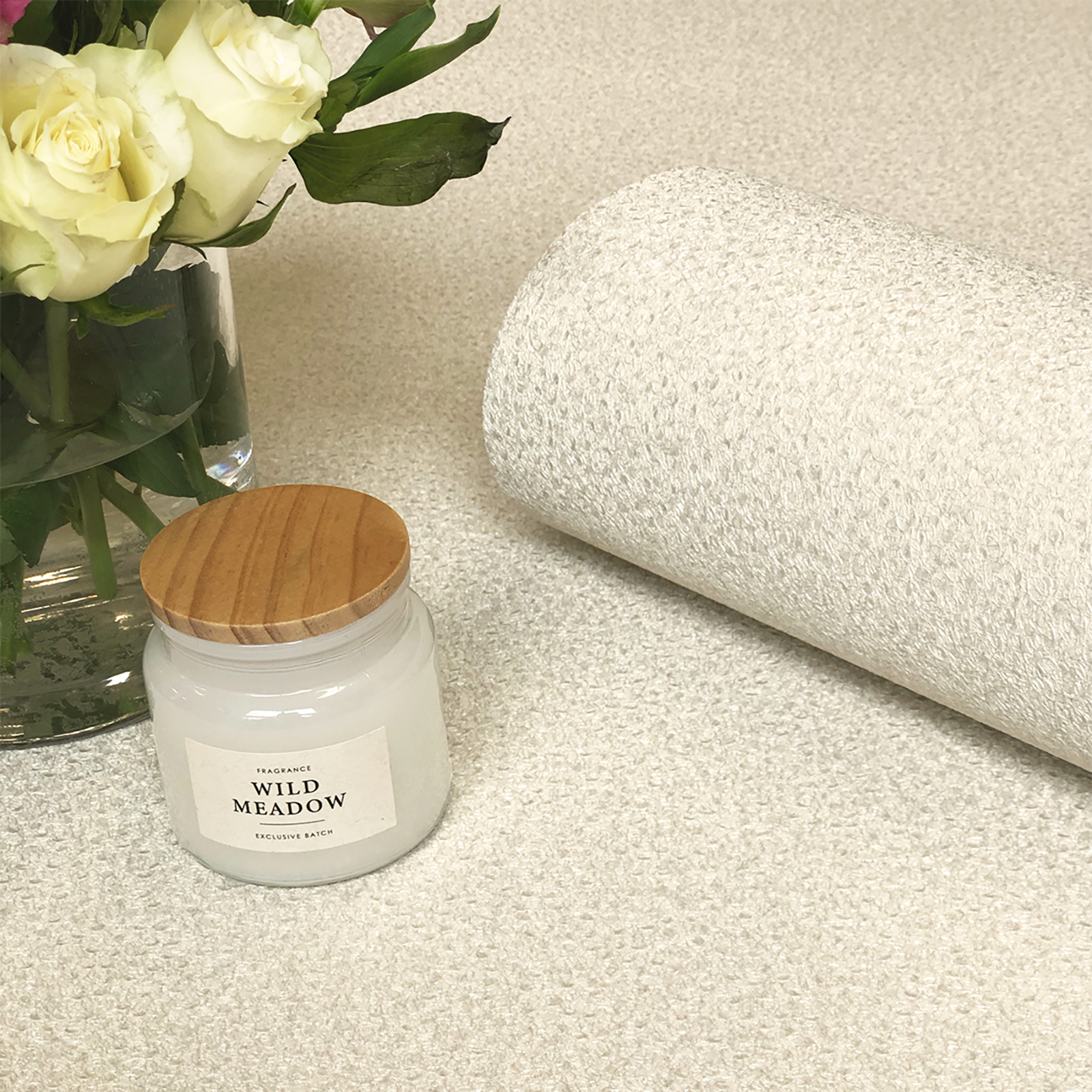 Valentino Shimmering Sequinned Texture Cream Luxury Vinyl Wallpaper ...