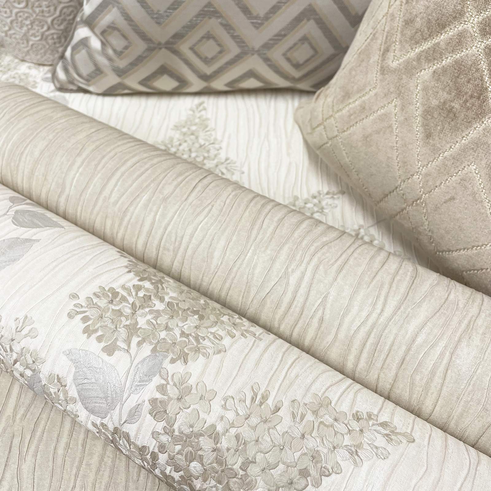 Tiffany Texture Beige Luxury Italian Vinyl Wallpaper 41317 | 41317